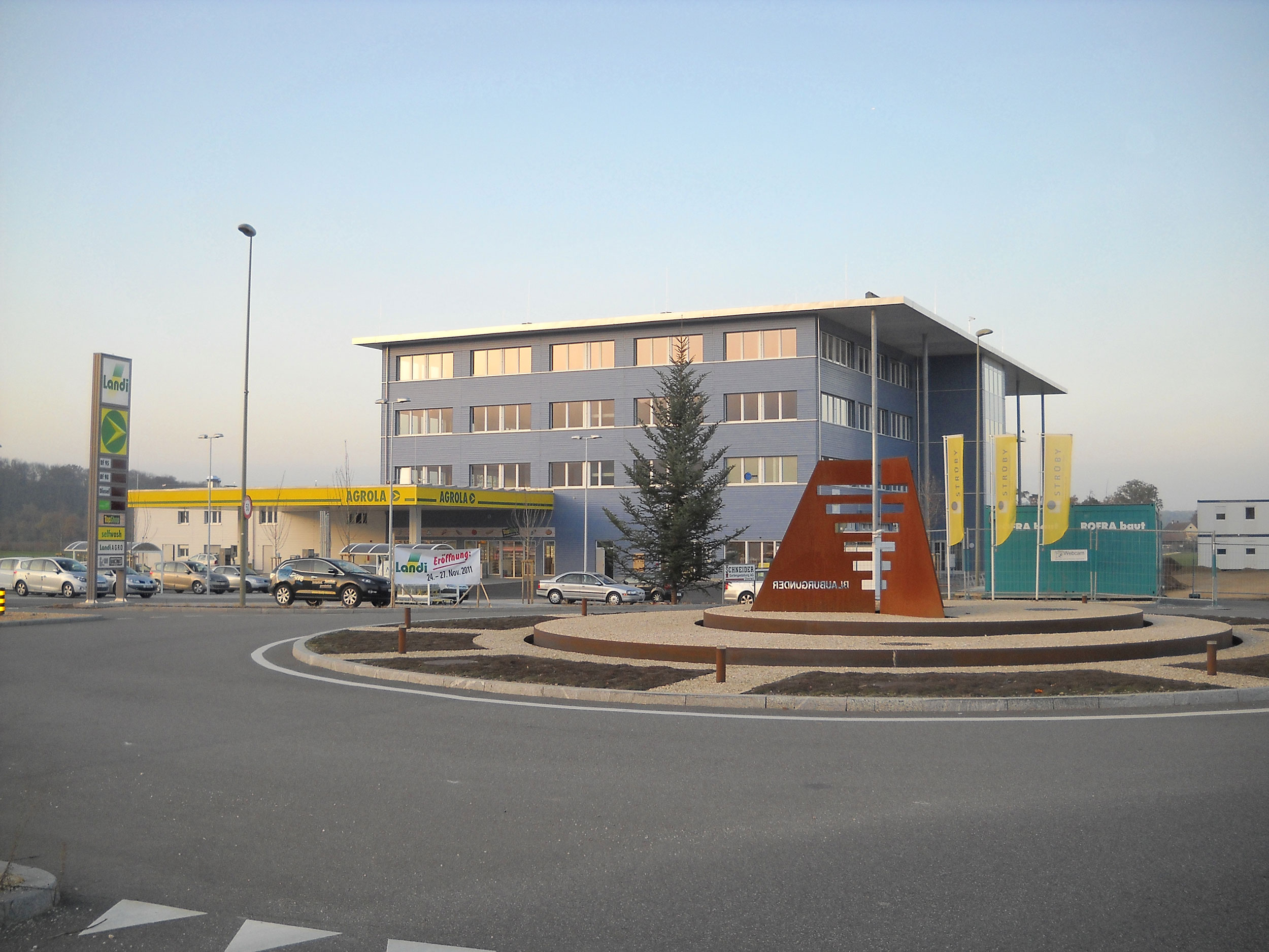 Immeuble commercial, LANDI Reba AG, Aesch BL | Strüby Konzept AG ...